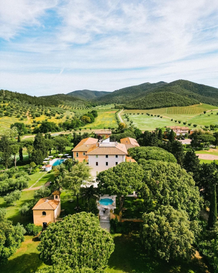 L'Andana Resort: A Timeless Tuscan Retreat - LC DISTINCTIVE